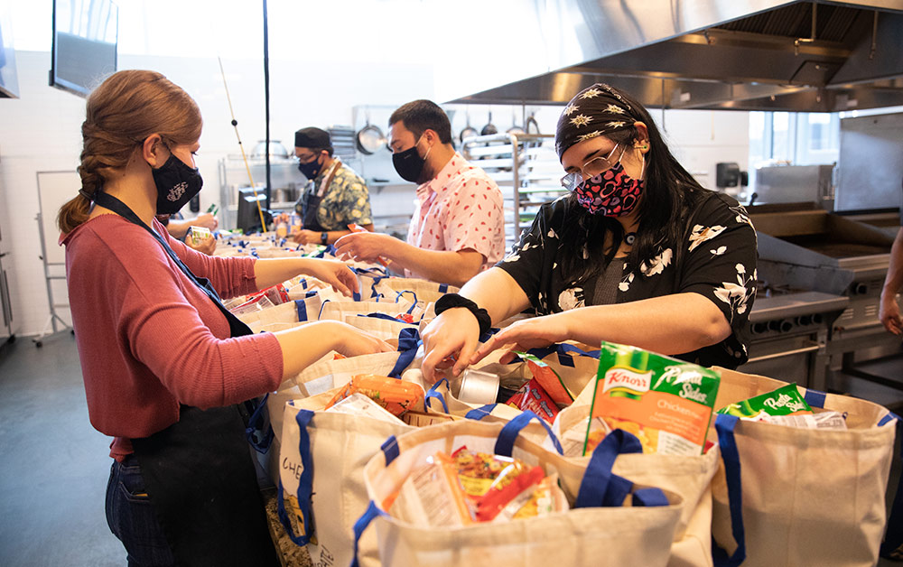 With inflation soaring, more college students struggle with food ...