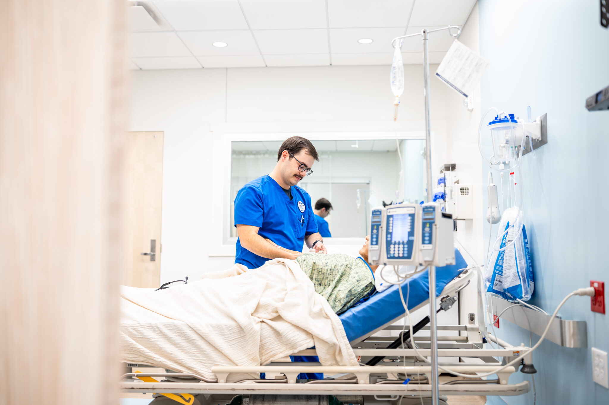 Volunteer EMT earns Nursing degree and President’s Award - MSU Denver RED